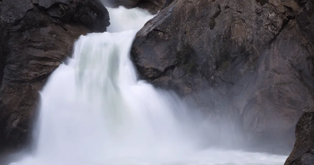 Roaring River Falls: A Natural Wonder to Discover