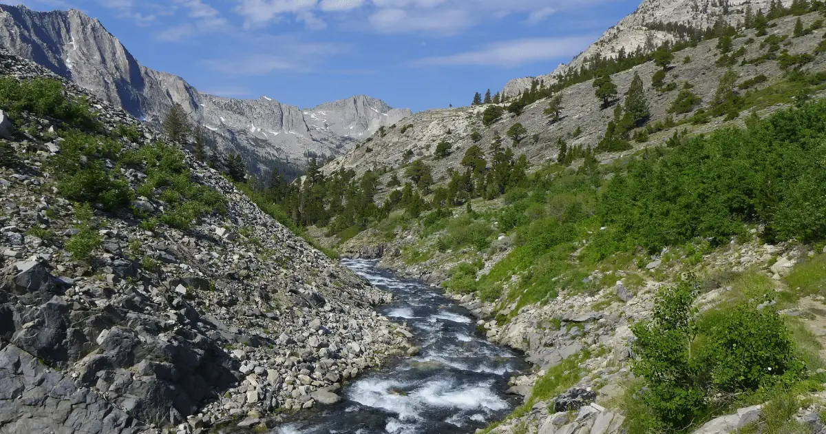 Muir Rock Trail: Coastal Hiking Adventure